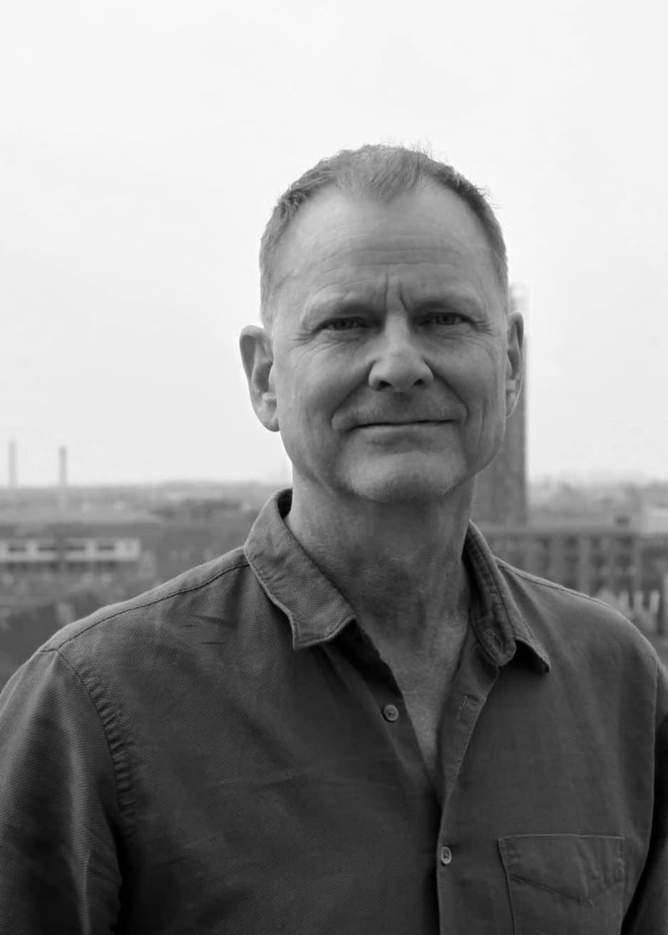 People - Monday Media